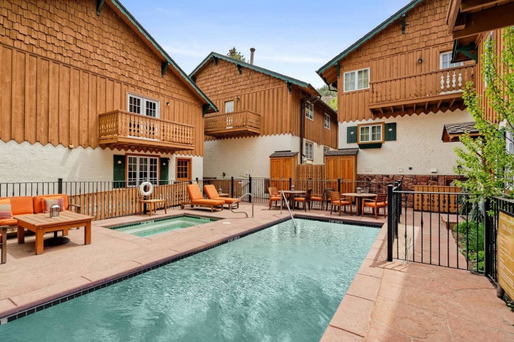 1 Block To Aspen Mtn & Town. Bdrm W/ac Pool/ht/w&d - Aspen