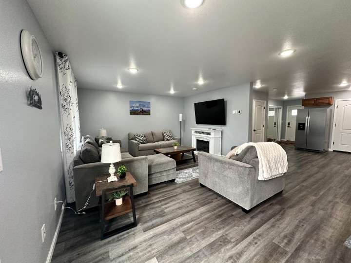 Alaska Charm 3-bed Townhouse 2 - Fairbanks, AK