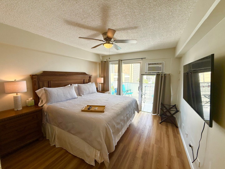 12b Waikiki Studio | Steps To Beach | Ocean View - Kailua, HI