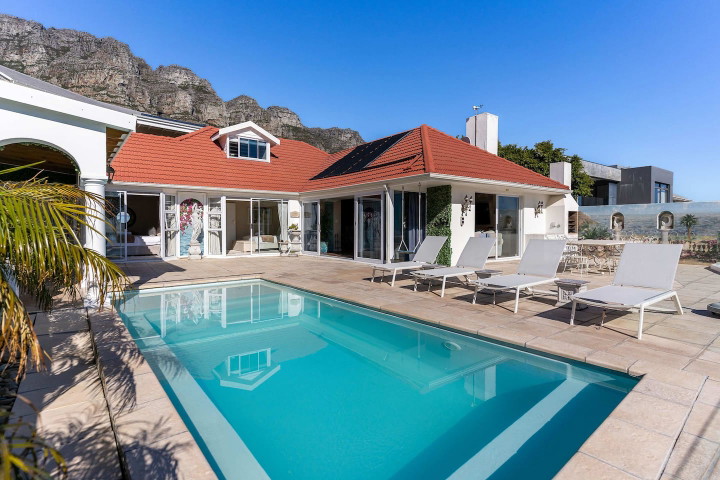 Fab Family-friendly Villa, Sea Views - La Casita - Camps Bay