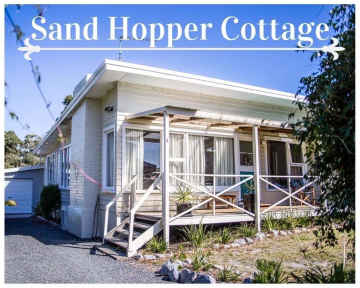 Sand Hopper Cottage, Binalong Bay - Tasmania