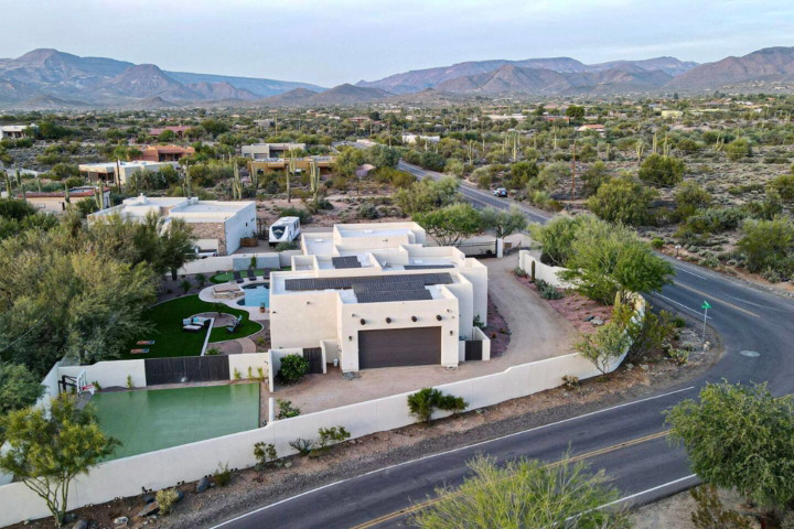 Cave Creek Oasis: Resort Pool & Spa - Cave Creek, AZ