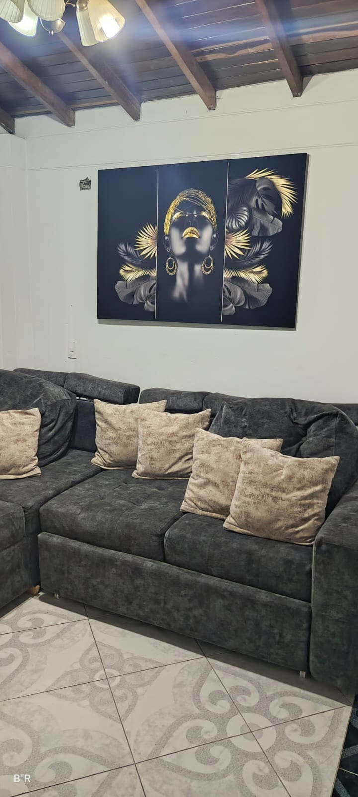 Spacious And Comfortable House · Excellent Location - Copacabana