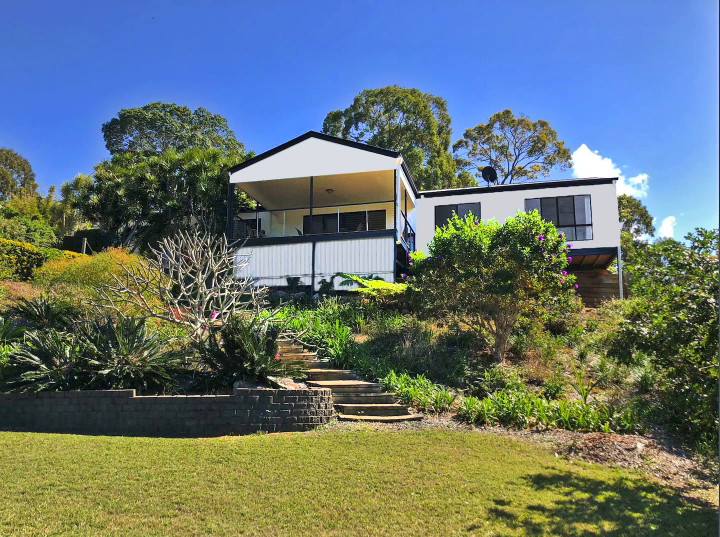 Absolute Waterfront Island Oasis - Gold Coast