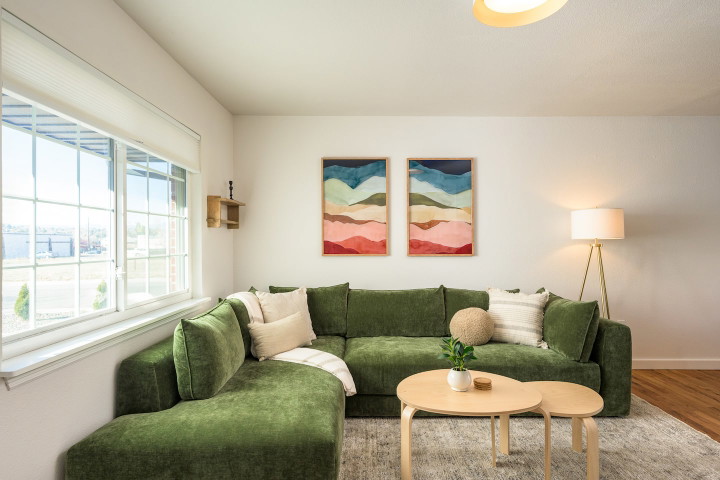 Large Yard, Firepit, Patio, Hottub, Gameroom, Pets - Westminster, CO