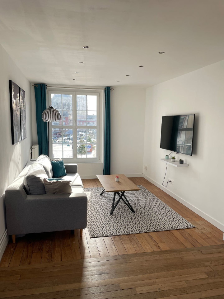 Hyper-central Apartment - Abbeville