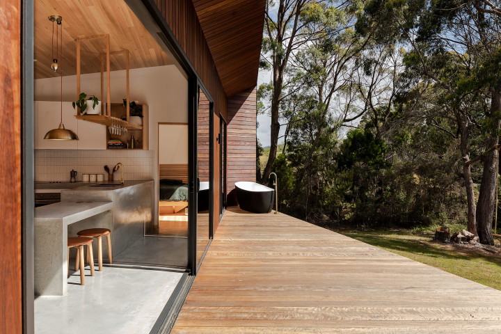 Three Capes Cabin. - Australia