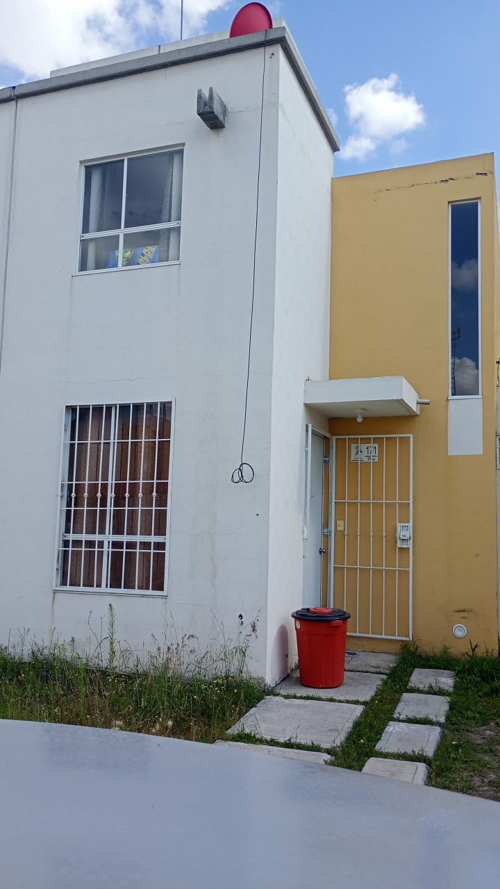 Hermosa Casa Familiar Y Claro Para Trabajo También - Pachuca
