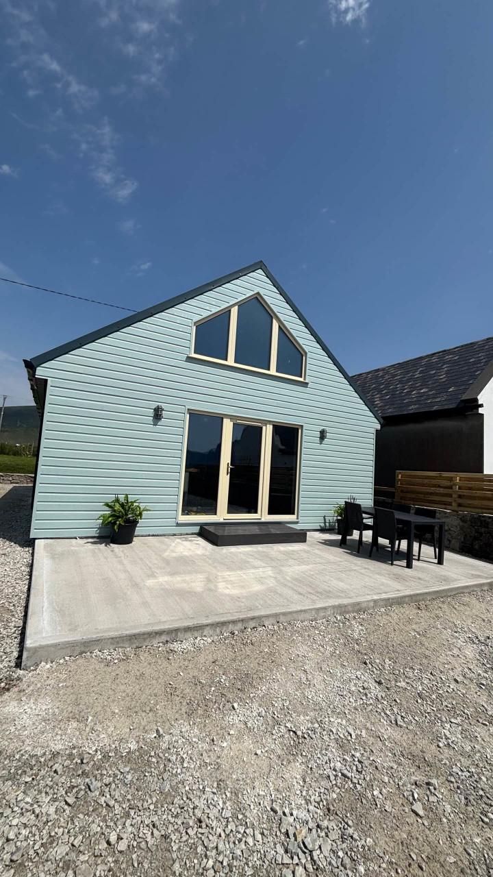 The Beach Cabin - Achill Island