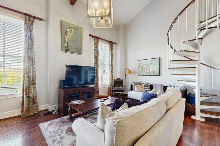 Charming Home In Heart Of Charleston W/ Loft & Ac - Charleston, SC