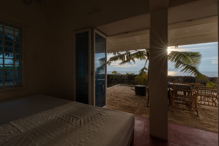 Beach House | Pet-friendly Beachfront 1bhk Villa - Alappuzha