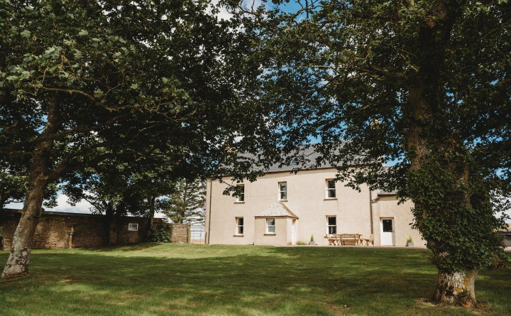 The Herdsmans House - 5 Bed House With Hot Tub - Thurso
