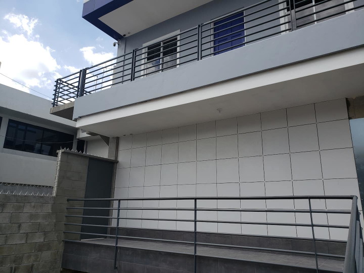 Central Studio Apartment S3 - 포트오브스페인