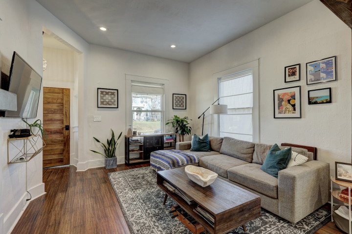 Owen Bungalow  Vinyl Lounge  Uptown & Okc Walk - Bricktown - Oklahoma City