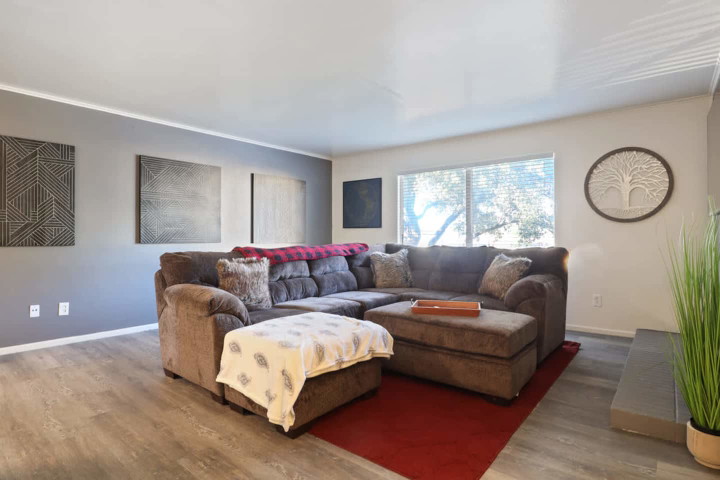 Hoff Gardens 38 - 1br/1ba - Downtown Lubbock - Lubbock, TX