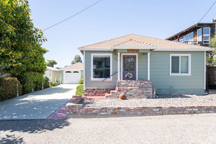 Adorable Beach Cottage A Solo Una Cuadra De La Playa Y Un Corto Paseo Al Centro De La Ciudad - Cayucos, CA