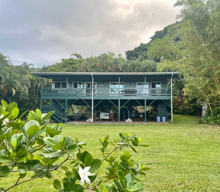Beautiful Home In Paradise - Hana, HI