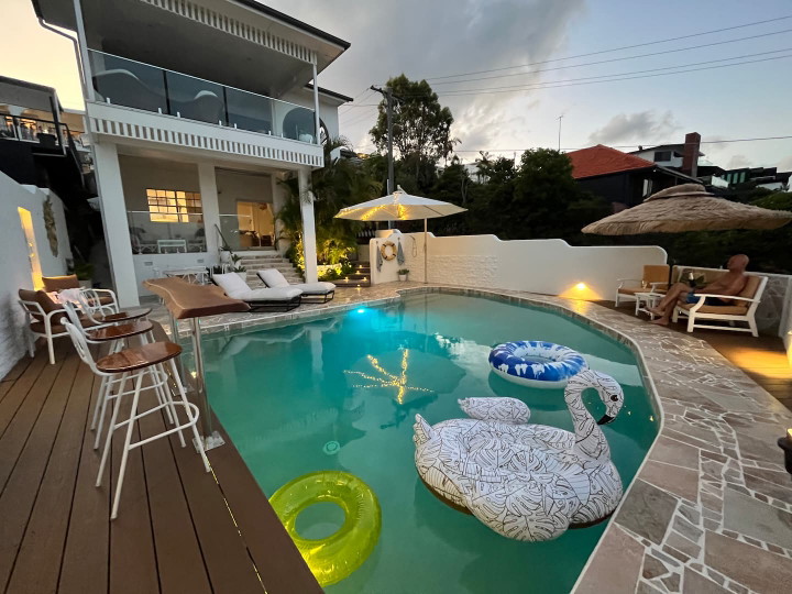 'Shells On The Bay'........right On The Foreshore! - Brisbane