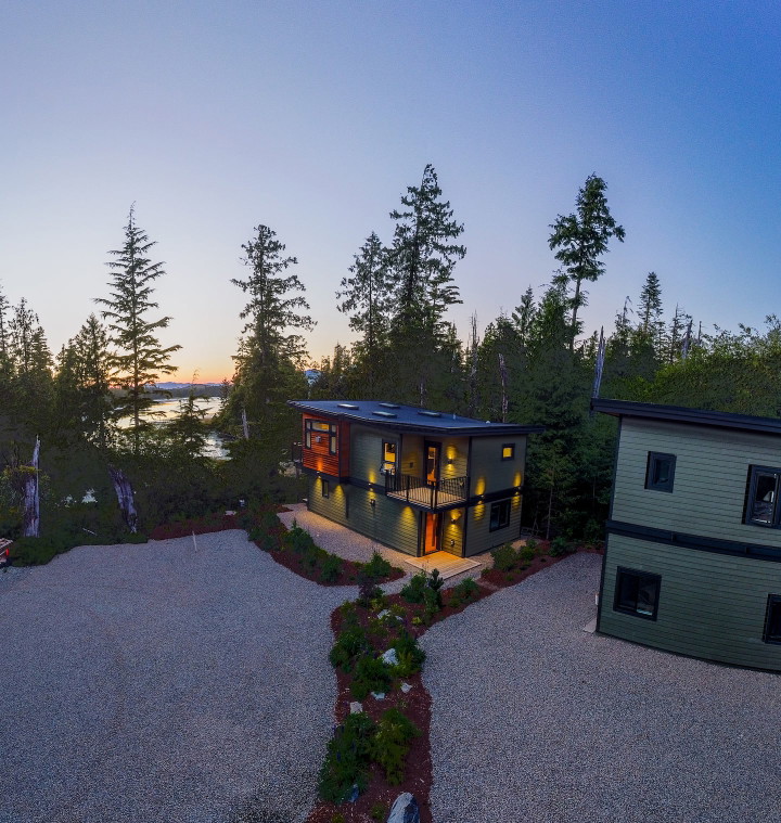The Governor's House - Tofino