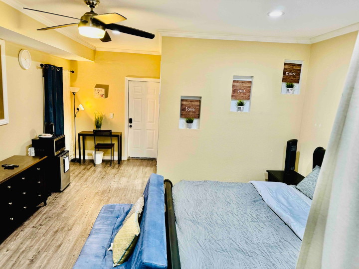 Spacious, Clean, Private, Close To All - San Jose, CA