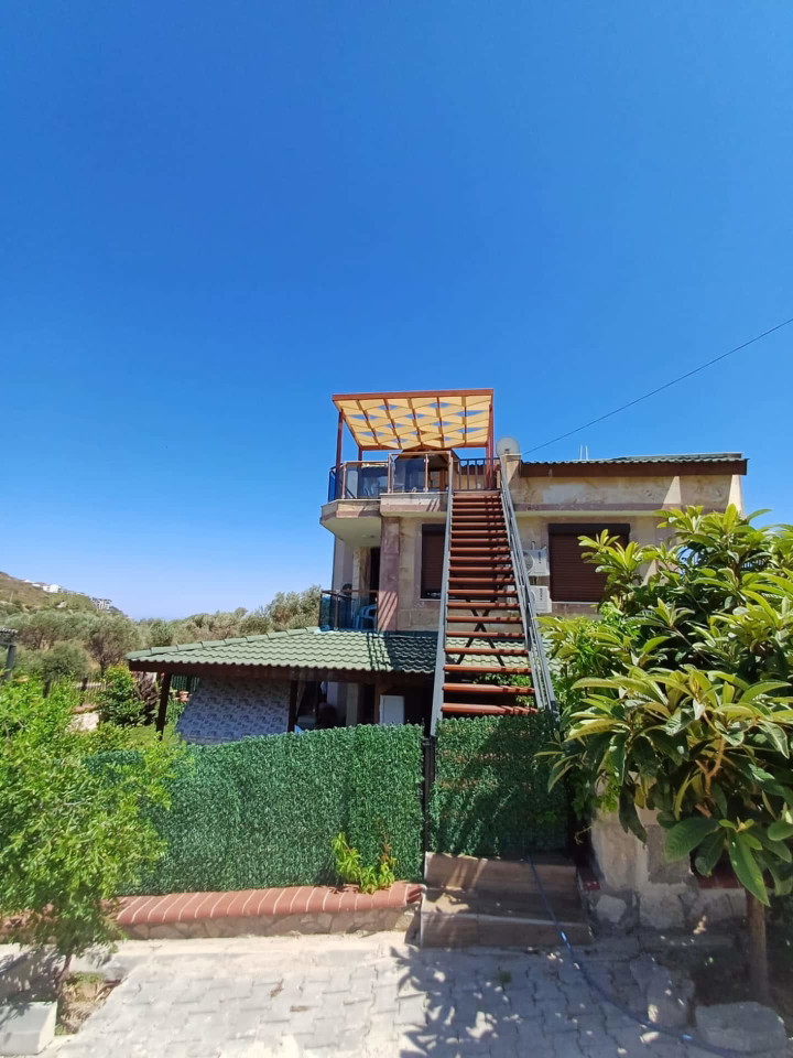 Balbungo Teras - Karaburun