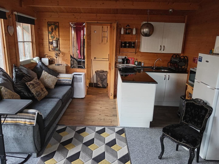 Cabin Retreat - Bracknell