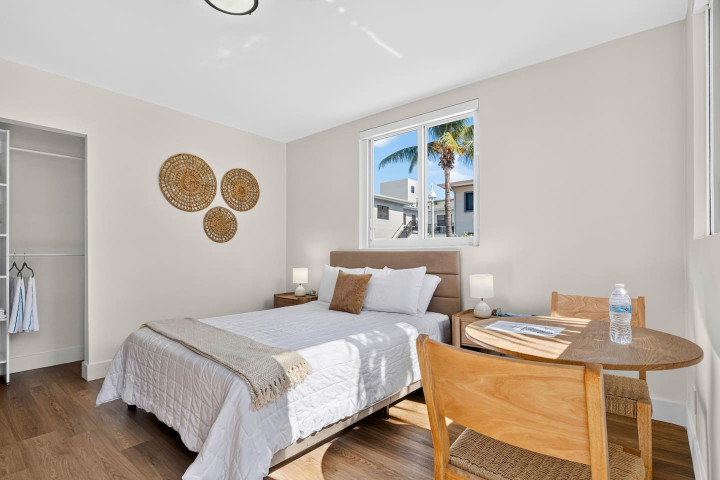 Tiana Beach Hotel - Hollywood, FL