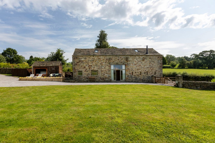 Tithe Barn, Skipton, With Hot Tub, Yorkshire Dales - Skipton