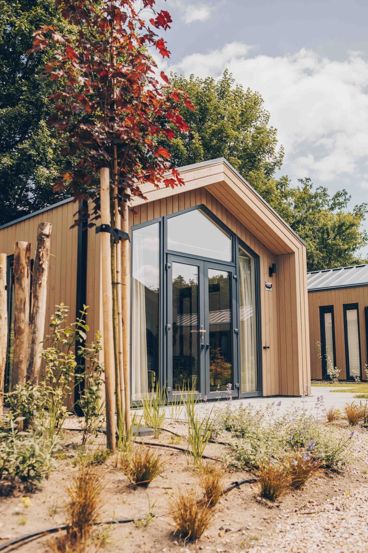 Tiny Lodge With Hot Tub | 2 + 2 Persons - Deventer