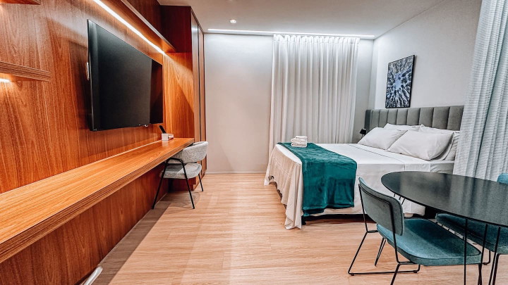 Flat 1q, Cama Queen - Blend Marista - Goiânia