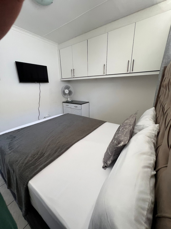 Zolas Guest House - Mthatha