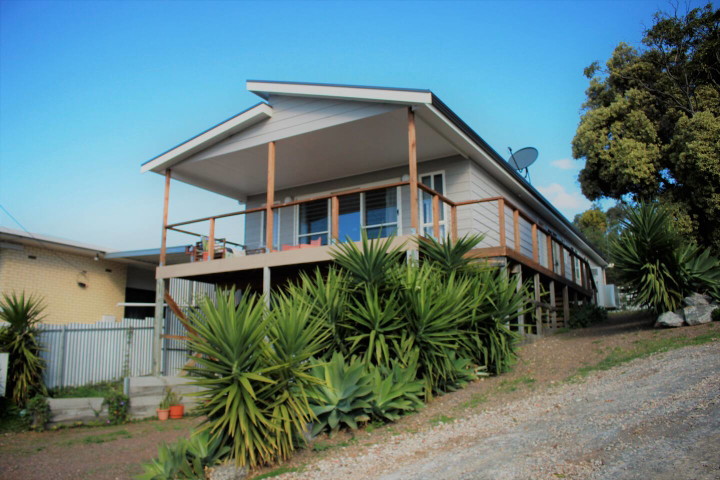 Summer Breezes Plus Modern Comforts - 4 Bedrooms - Port Lincoln
