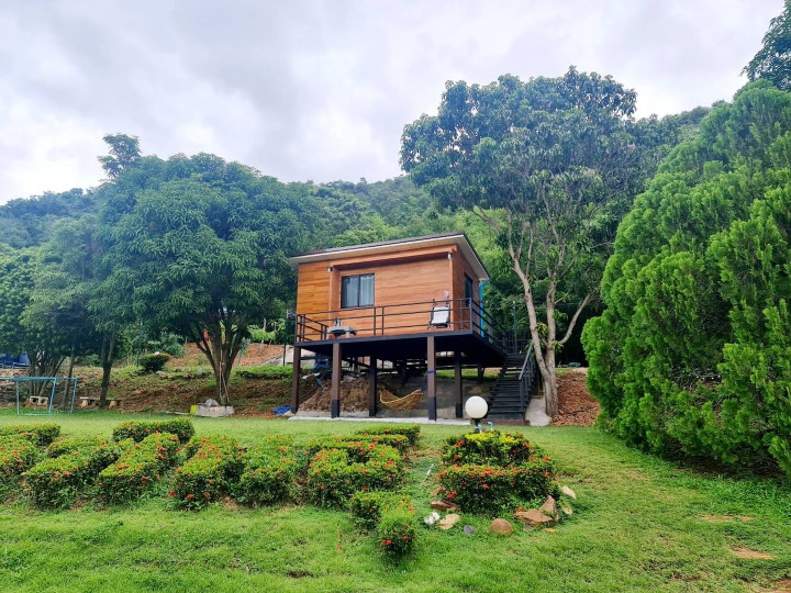 Mountain Front Hut For 2 Rare Birds, Bikes, Nature - Thailand