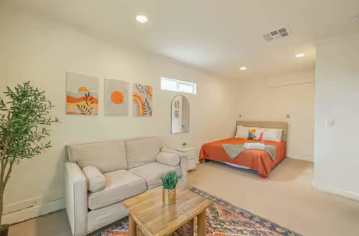 The Cozy Corner | Dreamy Desert Near Shops - Lancaster, CA