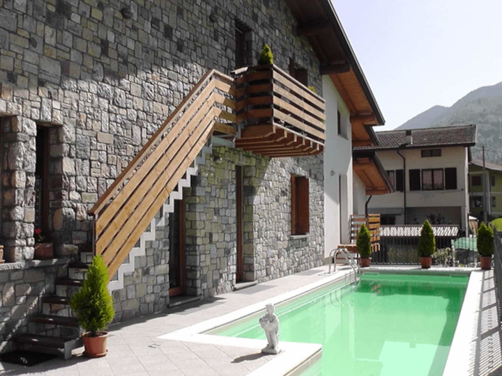 Appartamento  A Tua  Disposizione Con Piscina . - Borno