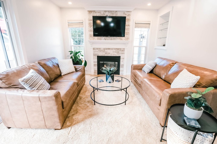 Fireplace, Theater Room, & Fully Equipped Kitchen - Lima, NY
