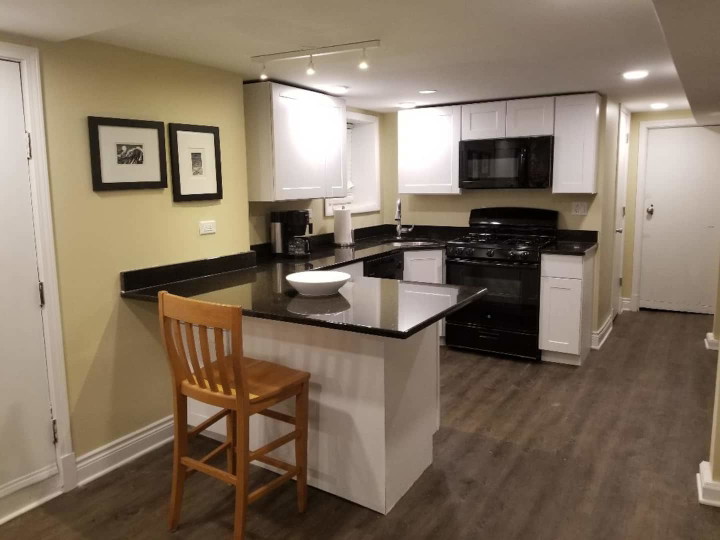 Andersonville Garden Living - Chicago, IL