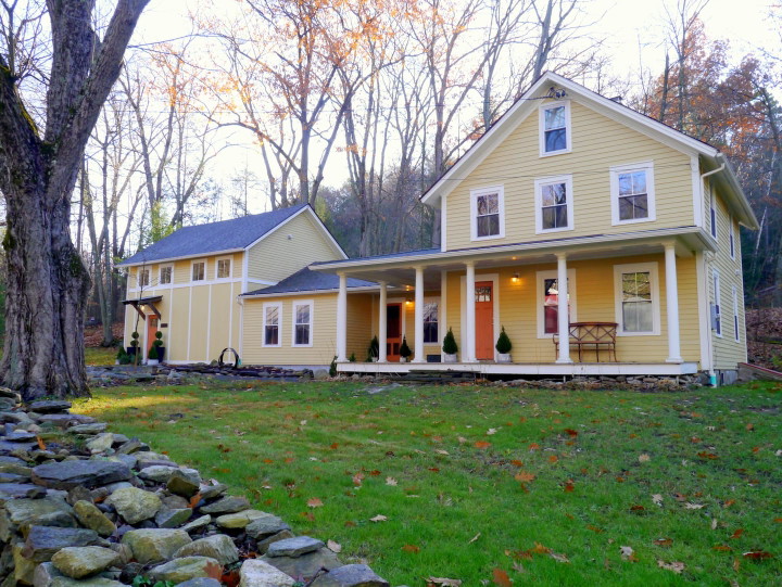 Modern Farmhouse Close To Montague Retreat Center - Greenfield, MA