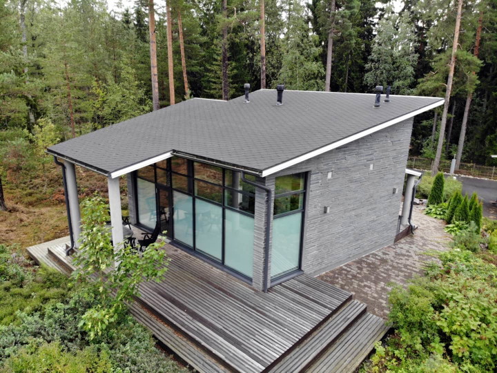 Moderni Talo Rauhallisessa Ympäristössä - Kirkkonummi