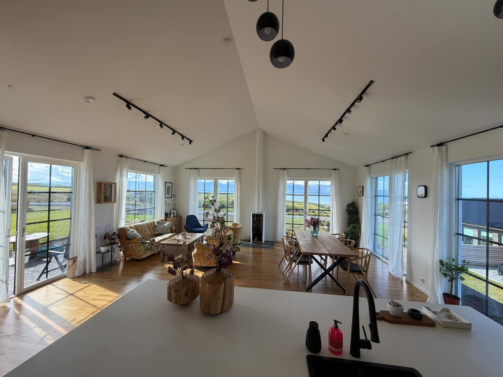 New Wooden House With The Best View In Husavik! - Greenland