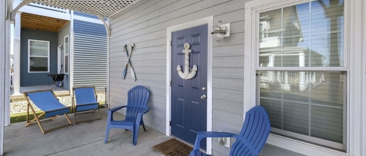 The Nautical Nest - Ottawa, IL