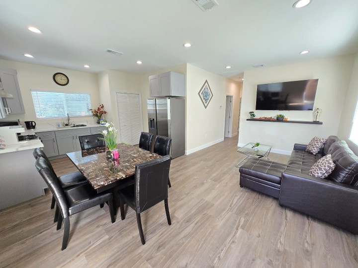 #101b Newly Renovated 3br House - Buena Park, CA