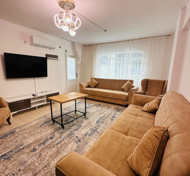 Full Eşyalı 3+1  Kapalı Mutfak  Geniş  Aile Evi - Marmaris