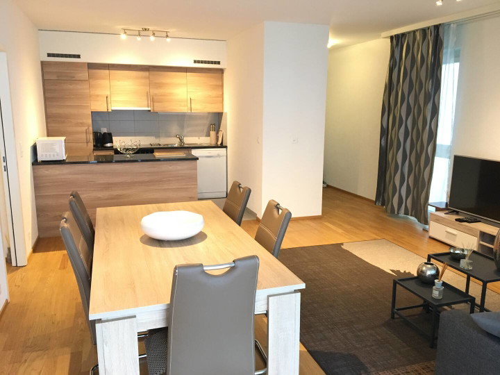 Call It Home - Modern & Spacious 3br Apartment - Carouge