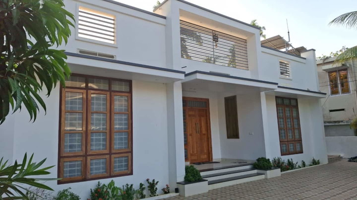 Moon Villa- Near Sree Padmanabhaswami Temple - Thiruvananthapuram