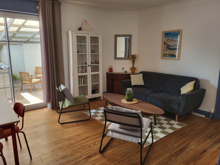 Bel Appartement De 80m² - Anglet