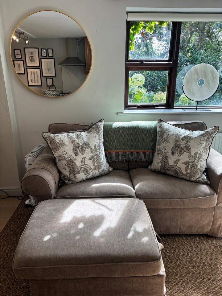 Appartement Lumineux Et Aéré D'1 Chambre, à 5 Min à Pied De Clifden. - Clifden