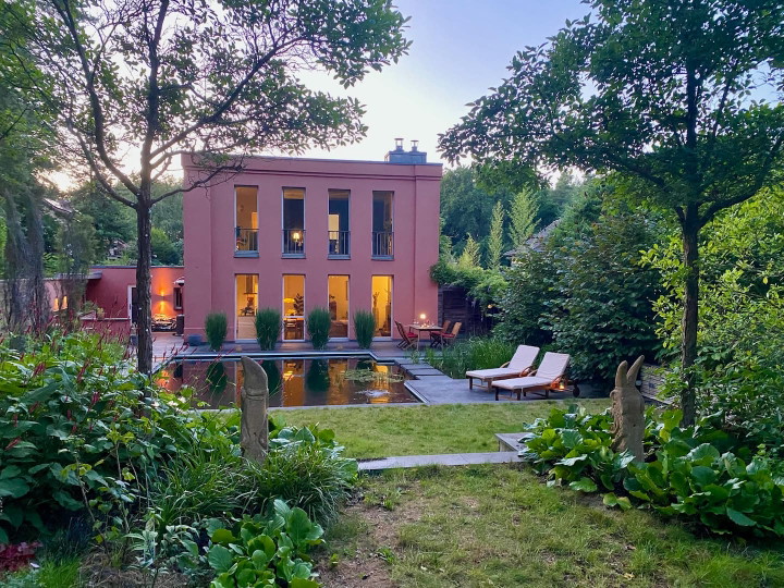 Pine Lodge | Naturpool, Sauna & Kamin - Berlin