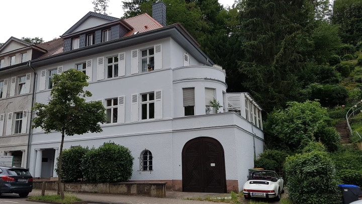 Stadtvilla In Saarbrücken - Sarre