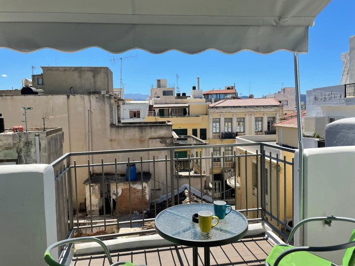 Central Studio Flat On The 4th Floor With Balcony - Héraklion